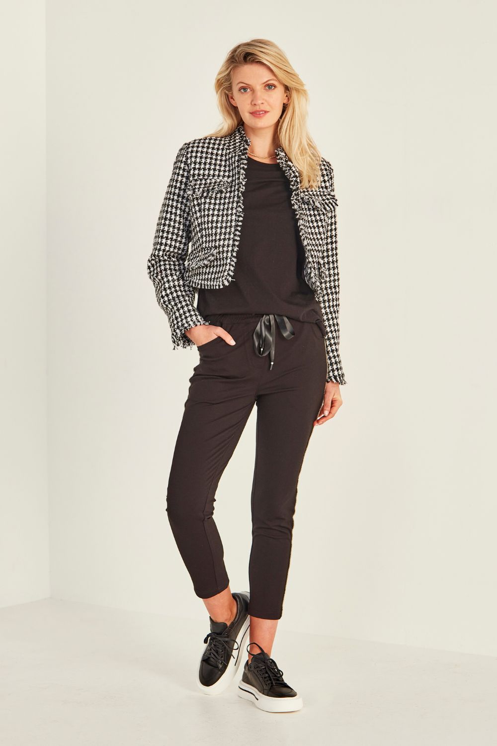 Pants – Copyright Fashion